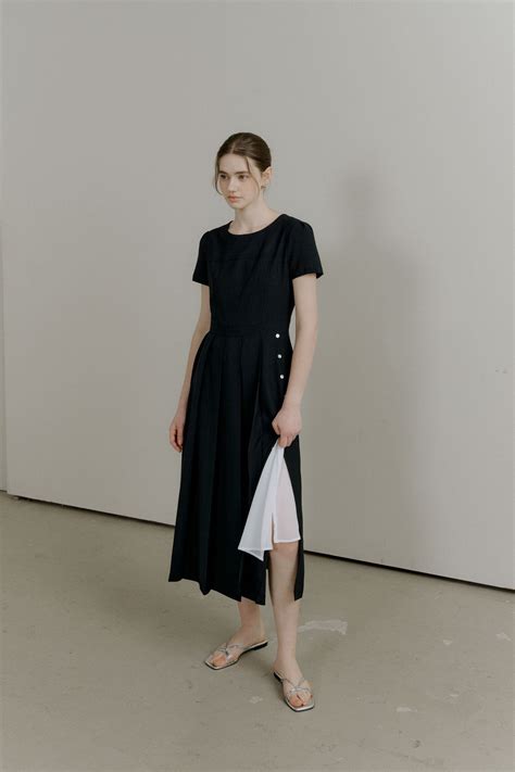 우아한 여름의 시작 감도 깊은 취향 셀렉트샵 29cm