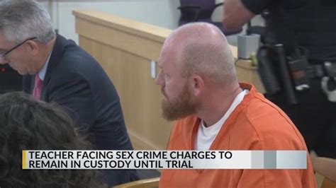 Former Aps Teacher Accused Of Having Sex With Minors Back In Court