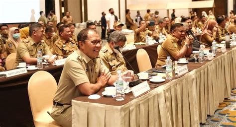 Makassar Raih Penghargaan Tpid Award 2022 Netral