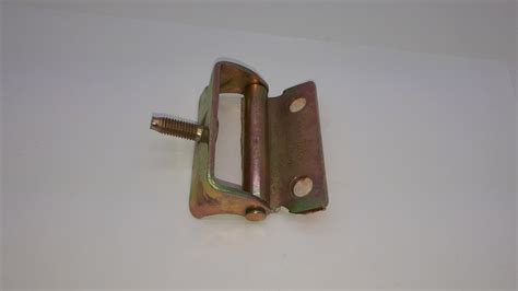 Dfsk Parts Limited Rear Tail Door Upper Hinge