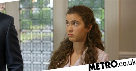 Doctors Spoilers Izzie Hides Worrying Secret From Daniel Soaps Metro News