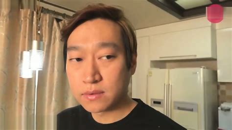 Lee Chae Dam Feet Worship