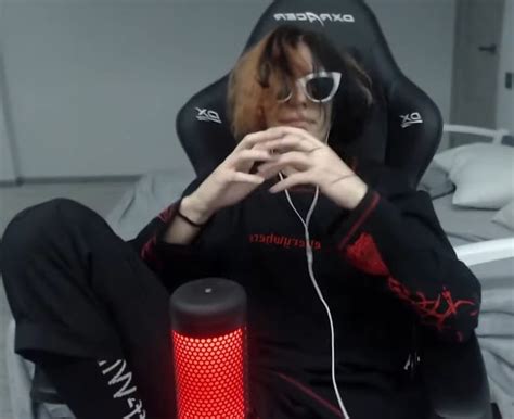 Пин от пользователя Narw1kss на доске Zxc Мужчины Стримеры Настенные надписи