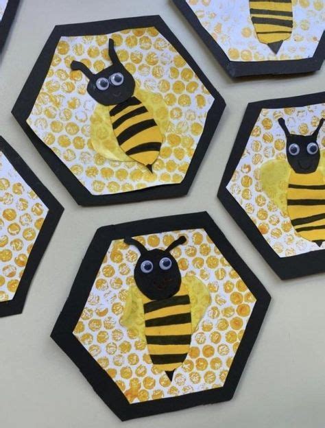 Пчелки в сотах Творческая работа поделки рисование Интересный контент в группе