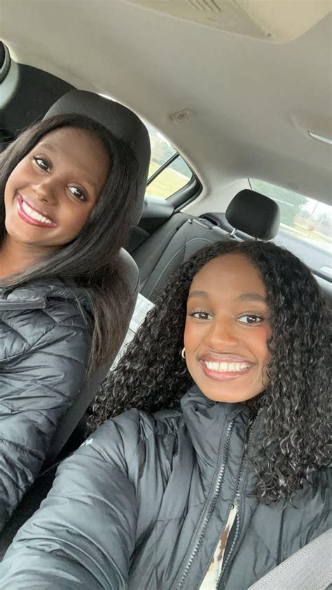 F22 How Unattractive Is My Gap Between My Teeth Also My Overbite R