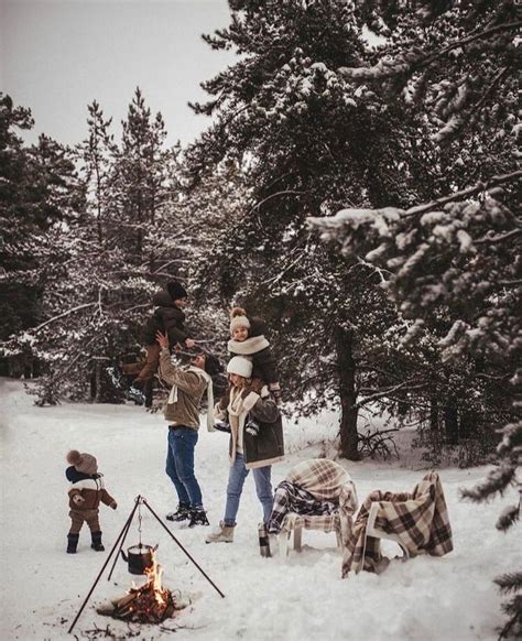 Семейная фотосессия на улице Семейные фотосессии Зимняя семейная фотография Фотосессия