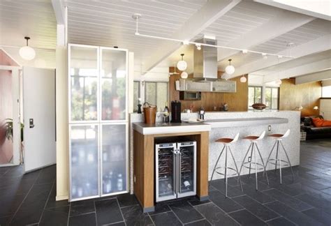 House Tour Vicki And Richards Eichler House Of Robots Apartment Therapy