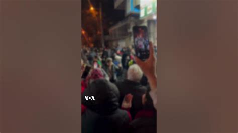 رقص بدون حجاب اجباری جمعی از دختران در تهران به مناسبت سال نو میلادی