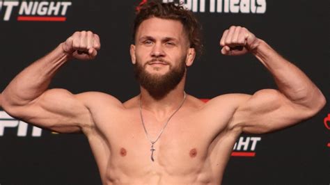 Физиев упрекнул Ufc в халатном отношении к бойцам после поединков