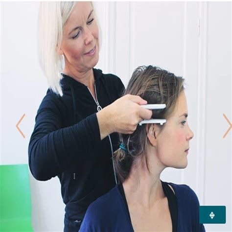 White And Aqua High Quality Plastic Digital Goniometer Easyangle At