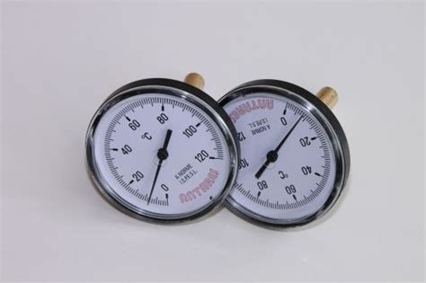 Thermometerdegreehotsummerscale Free Image From