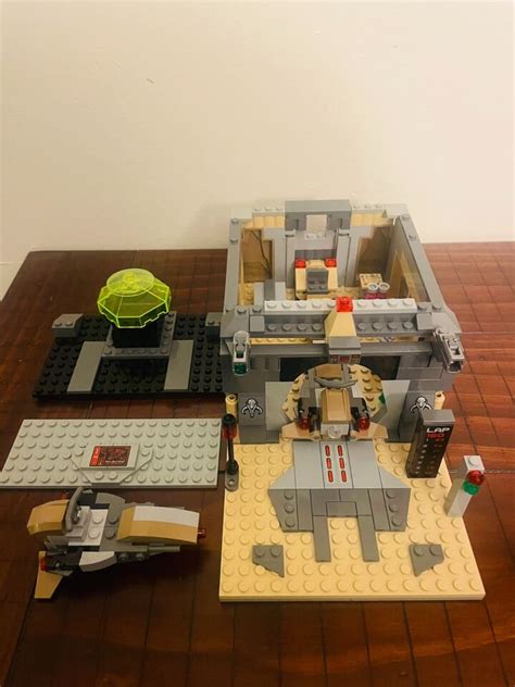 Lego Disney Star Wars Ucs Skeleton Crew Speeder Bike Hideout Set 100