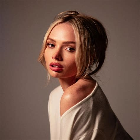 Natalie Alyn Lind Archive Page 2 • Celebmafia