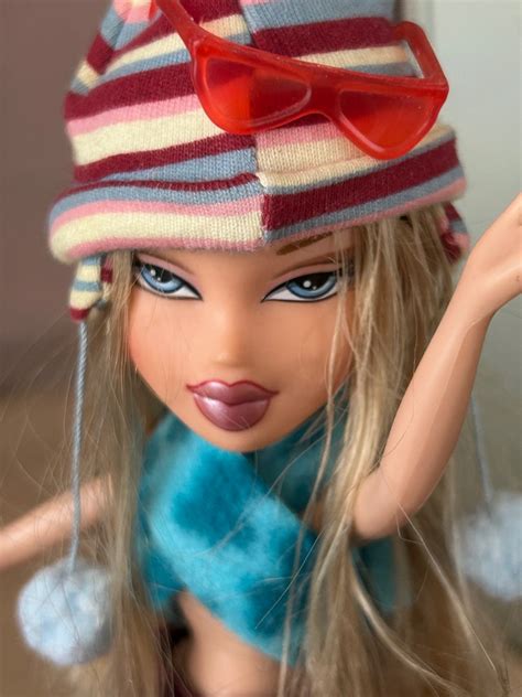 Bratz Chloe Hobbies Toys Toys Games On Carousell