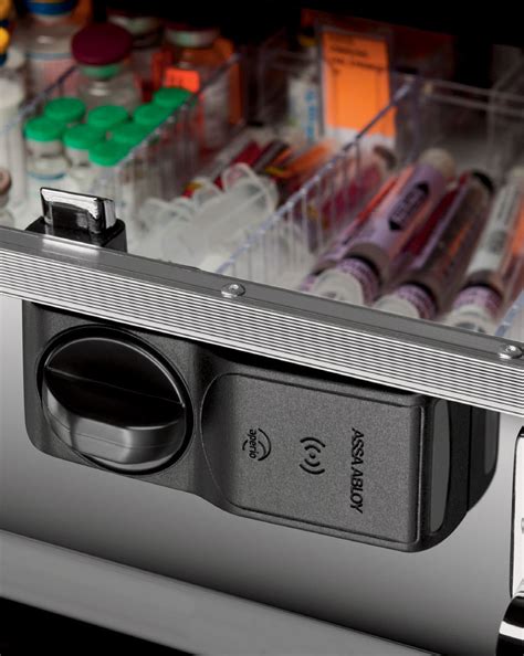 Healthcare Hospital Access Control ASSA ABLOY Intelligent Openings