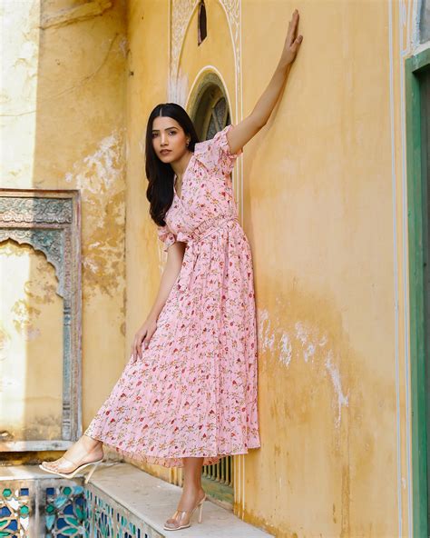 Zina Floral Pleated Maxidress Nounclub