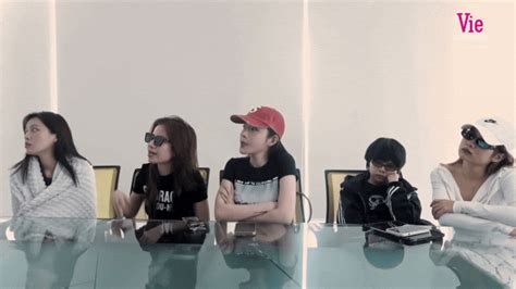 Lyly Lên Tiếng Về Tranh Cãi Chảnh Choẹ ở Em Xinh Say Hi