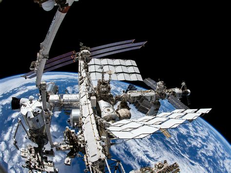 Iss Space Station Interior Pictures