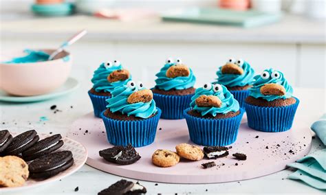 Cookie Monster Cupcakes Recipe Dr Oetker