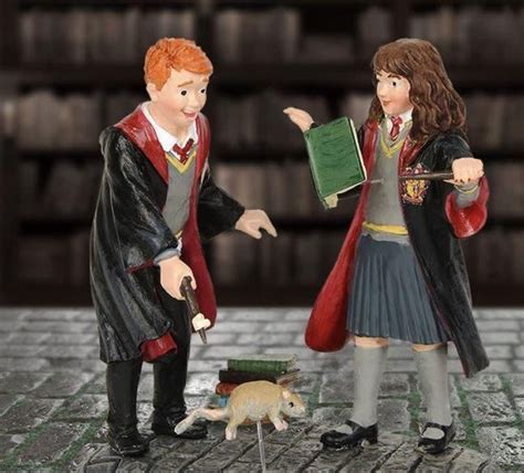 Harry Potter Miniatuur Department 56 Collectie Wingardium Leviosa