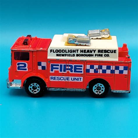 Vintage Matchbox Mack Auxiliary Power Truck Fire Floodlight Rescue