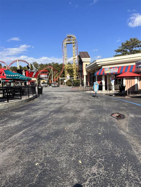 Where Is [everyone] At [sex Flags] R Rollercoasterjerk