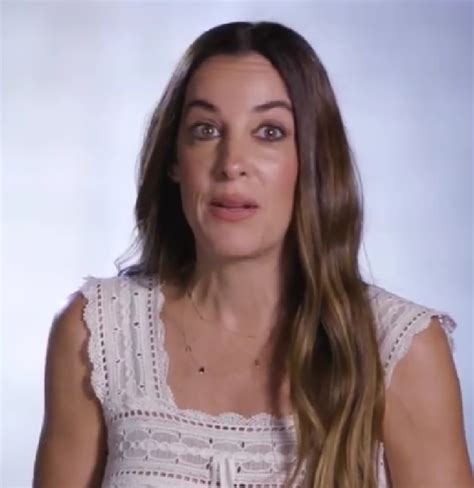 Lindsay Sloane 2 Barrio
