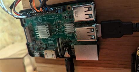 Raspberry Pi RPI3 Adhesive Wall Mount by Afonso França de Oliveira Download free STL model