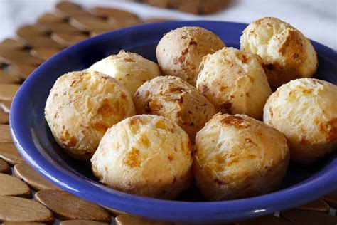 Aprenda A Fazer Pão De Queijo Caseiro Com Esta Receita Simples De