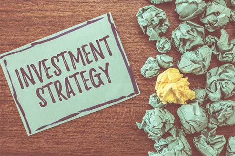 필기 텍스트 투자 전략 작성입니다 개념 의미 규칙 절차 행동의 집합 투자자에 대 한 안내 개념에 대한 스톡 사진 및 기타 이미지 개념 경제 계획 Istock