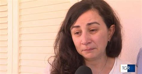 Ucciso Da Un Albero In Autostrada La Sorella Andava Al Lavoro Non