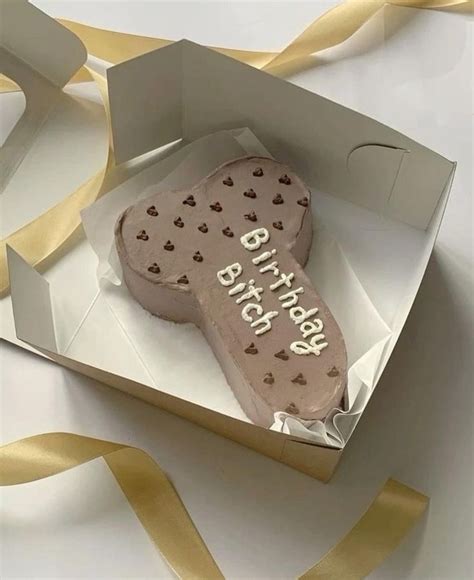 Пин от пользователя Thaoxu на доске Cake Пироги на день рождения Смешной торт Идеи подарков