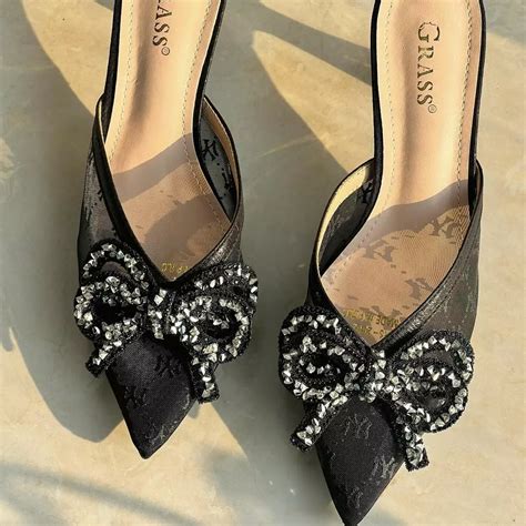 ‎کفش مجلسی شیک پوشان‎ ‎ی کار فوق العاده جذاب😍 دمپایی مجلسی جلو بسته