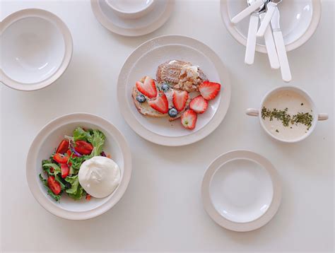 접시·플레이트 클레이탄 베이비 베이지림 플레이트 원형접시 S 빈티지 홈카페 디저트 브런치 접시 시리얼 오늘의집 쇼핑