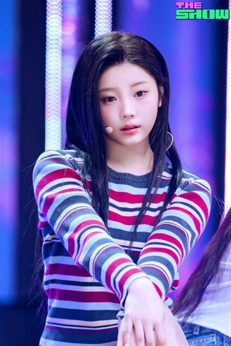 Pin By Thorhallur Ingason On Wonhee Celebs Girl Group Outfit
