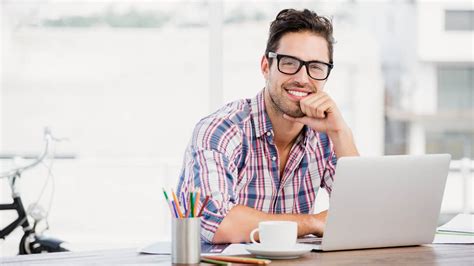 Employee Sends Hilarious Farewell Email To His Team Right Before He