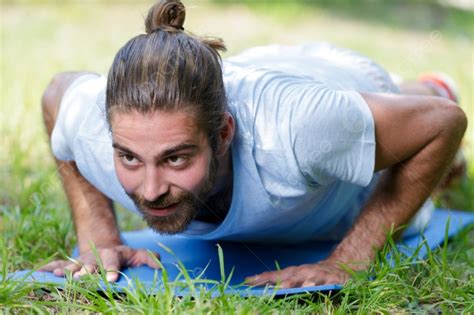 Plank Exercise Background Images Hd Pictures And Wallpaper For Free Download Pngtree