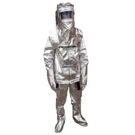 White Flame Retardant Suit Size Medium At ₹ 8000 Unit In Mumbai Id