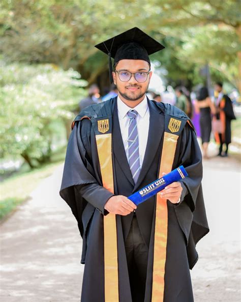 Graduated With A Second Class Upper In Bsc Hons In Information… Shashika Bandara 76 Comments