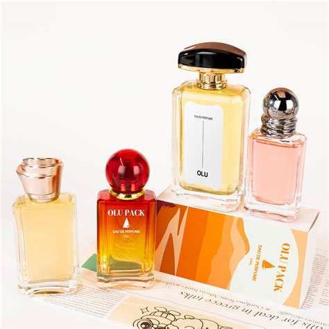 Customized Clear Rectangle Glass Cologne Perfume Bottle Xuzhou Olu