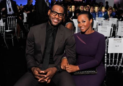 Lebron James Marries Longtime Girlfriend Savannah Brinson At San Diego