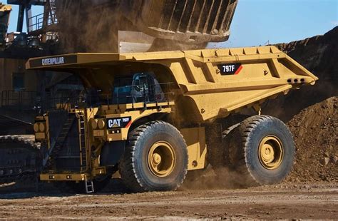 Dump Truck ТҮРЭЭС СЭЛБЭГ ХУДАЛДАА