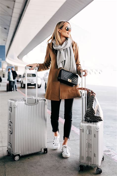 The Best Travel Clothes For Women 41 Cute Outfits Artofit