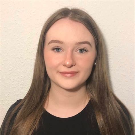 Celine Glanz Personaldisponent Arwa Personaldienstleistungen Gmbh