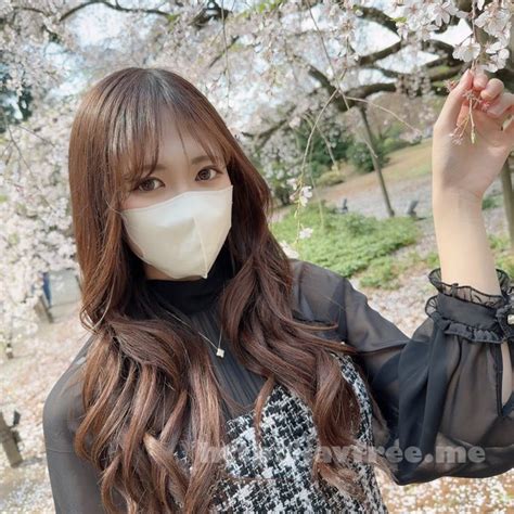 FC PPV 初撮影顔出し y xjyyqxn 好評につき週末まで限定 pt某老舗呉服店の世間知らずな美巨乳Ecup令嬢を連れ出し桜の下で口内射精