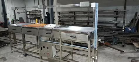 Pu Insole Injection Molding Machine Production Line Equipment Polyurethane Low Pressure Foaming