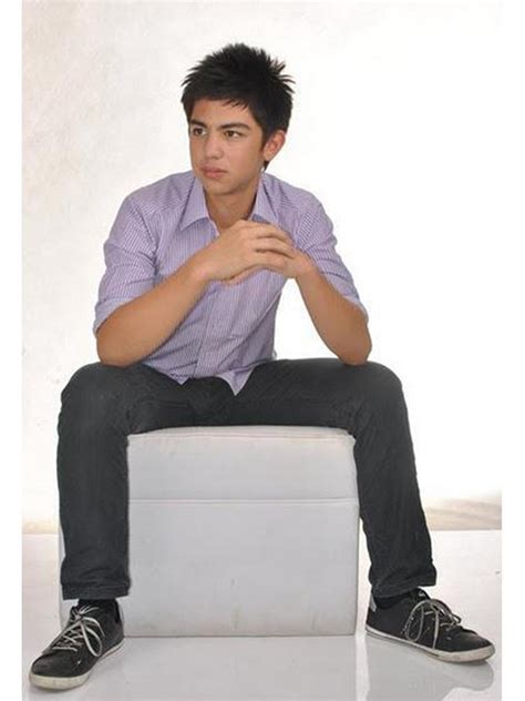Look Derrick Monasterios Transformation From Tween Star To Kapuso Hunk Gma Entertainment