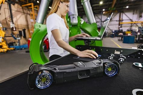 Creaform 形创推出全新便携式计量级三维扫描仪——handyscan3dtmmax 系列，适合大型零部件 知乎