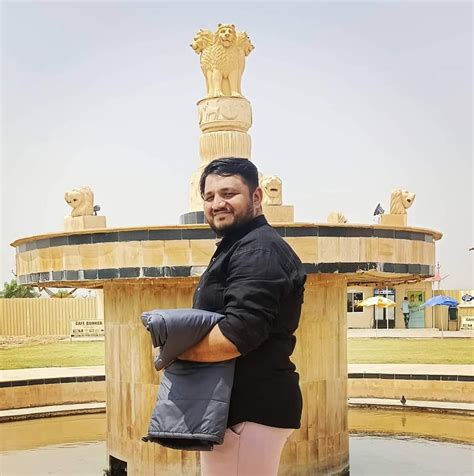 Vishal Vasoya Social Activist