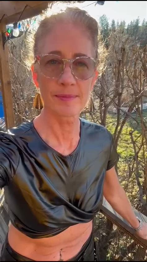 Sally Have A Great Monday Guys💋 Instagram